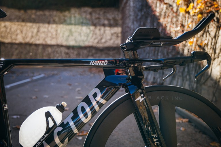 Maëlle Grossetête’s Factor HANZŌ TT bike – Human Powered Health Cycling